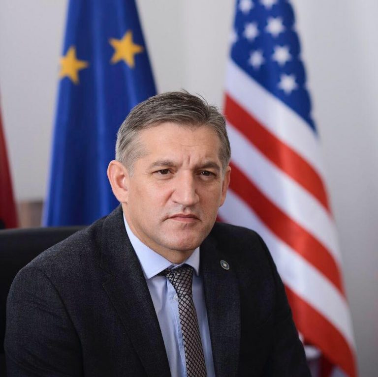 Nesër përfundon faza e parë e aplikimit të OJQ-ve për mbështetje ... Nesër përfundon faza e parë e aplikimit të OJQ-ve për mbështetje ...
