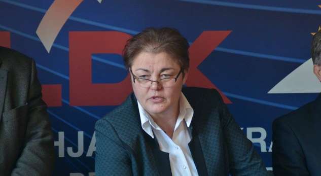Melihate Tërmkolli i del në mbrojtje Vjosa Osmanit – Epoka e Re Melihate Tërmkolli i del në mbrojtje Vjosa Osmanit – Epoka e Re