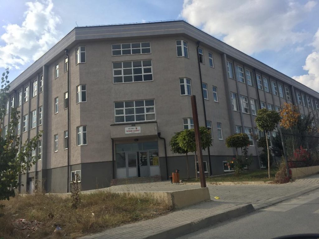 LSHK-ja të premten mban takim letrar me nxënës krijues – Epoka e Re