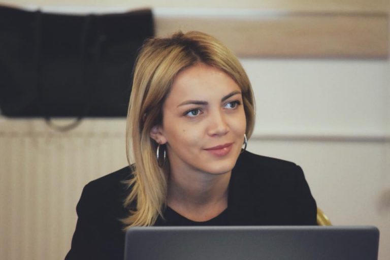 Natyra Kuçi Ulja E Pagave Të Zyrtarëve Të Lartë Ishte Kërkesë E Psd Së Epoka E Re