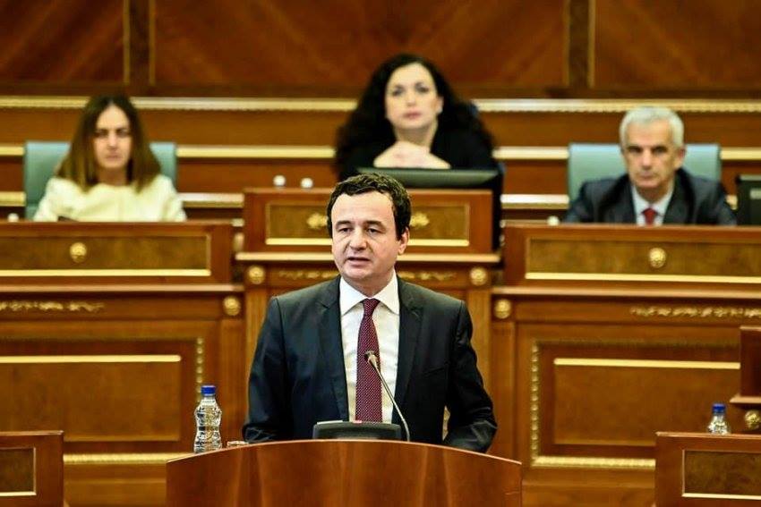 BIE QEVERIA KURTI – Epoka e Re BIE QEVERIA KURTI – Epoka e Re