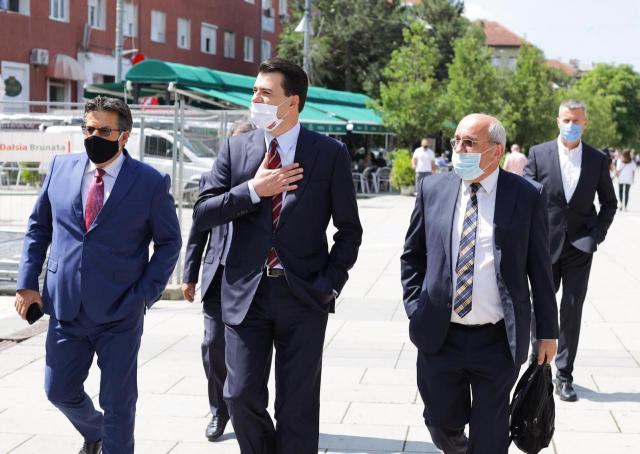 Sot, dita e dytë e vizitës së Bashës në Kosovë – Epoka e Re Sot, dita e dytë e vizitës së Bashës në Kosovë – Epoka e Re