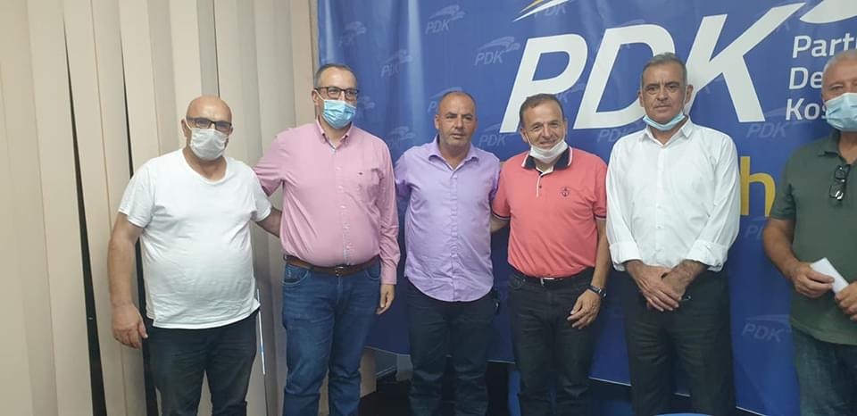 Qazim Qeska zgjedhet kryetar i degës së PDK-së në Rahovec – Epoka e Re Qazim Qeska zgjedhet kryetar i degës së PDK-së në Rahovec – Epoka e Re