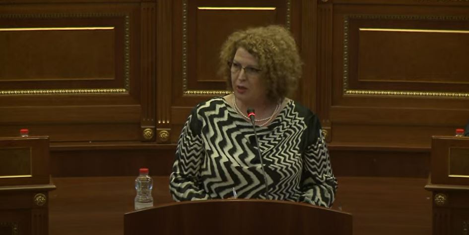 Ministrja Hajdari: Gjendja e rezervave shtetërore është në nivel ... Ministrja Hajdari: Gjendja e rezervave shtetërore është në nivel ...