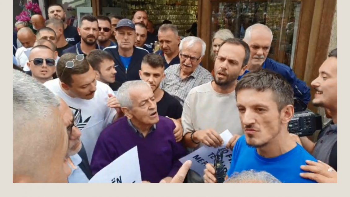 Një muaj paraburgim ndaj personit që sulmoi gazetarin e Nacionales ... Një muaj paraburgim ndaj personit që sulmoi gazetarin e Nacionales ...