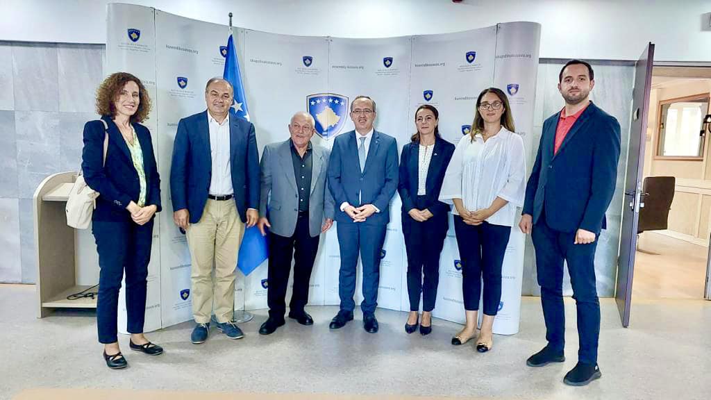 Hoxhaj takon ministrin e Turizmit të Izraelit – Epoka e Re Hoxhaj takon ministrin e Turizmit të Izraelit – Epoka e Re