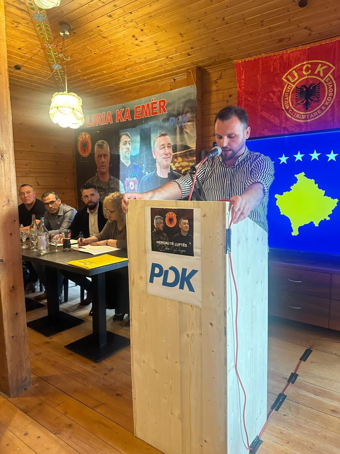 Valdet Gecaj zgjedhet kryetar i PDK- së, nëndega në Kalsruhe-Rastat dhe ...