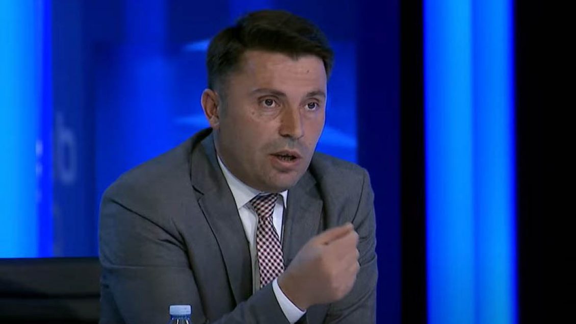 Rrustemi: Grantet për vëllain e deputetes Pacolli u pezulluan për shkak ...