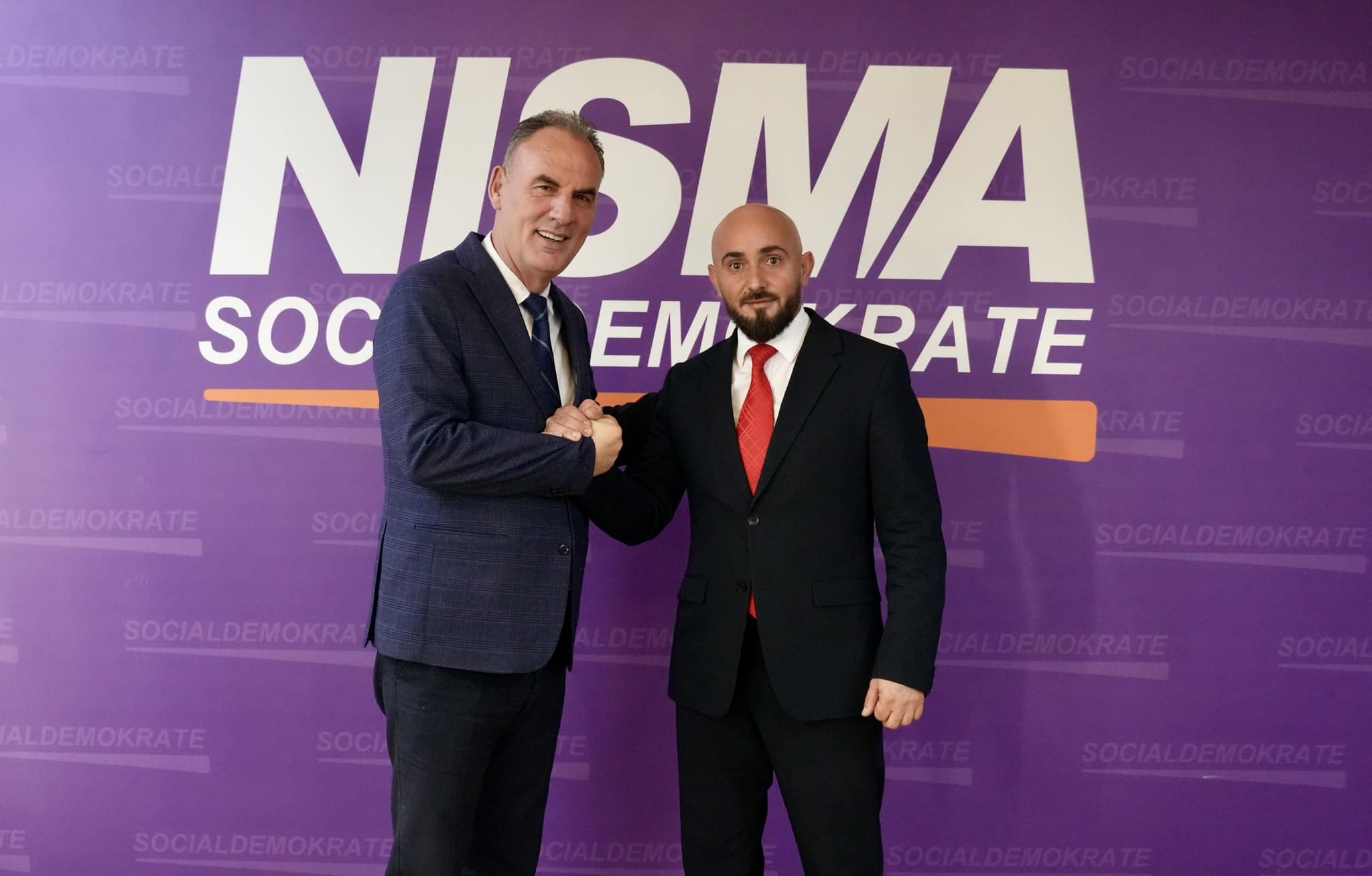 Limaj prezanton kandidatin e radhës të Nismës për deputet – Epoka e Re Limaj prezanton kandidatin e radhës të Nismës për deputet – Epoka e Re