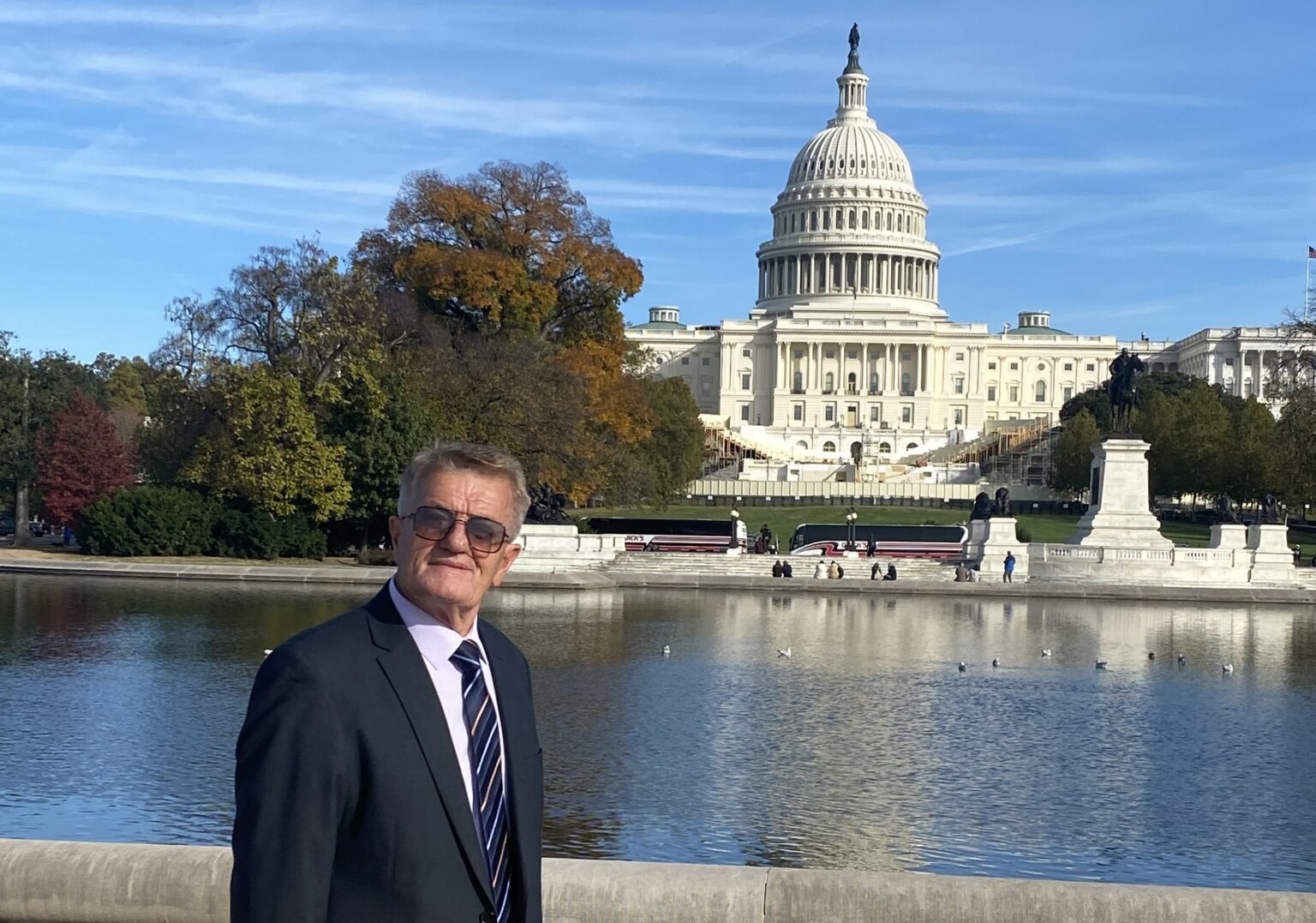 Kërcënimet ndaj Madeleine Albright dhe ambasadores Tracy Ann Jacobson ...