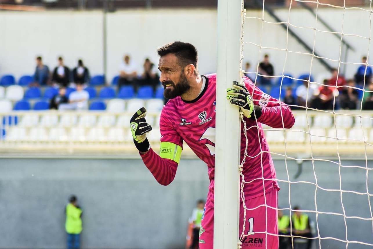 Avdyli pas largimit: Llapit i dëshiroj suksese në të ardhmen – Epoka e Re