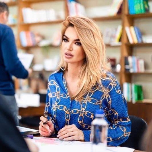 Floriana Rugova, kandidate për deputete në listën e PDK-së me numër 81 ...