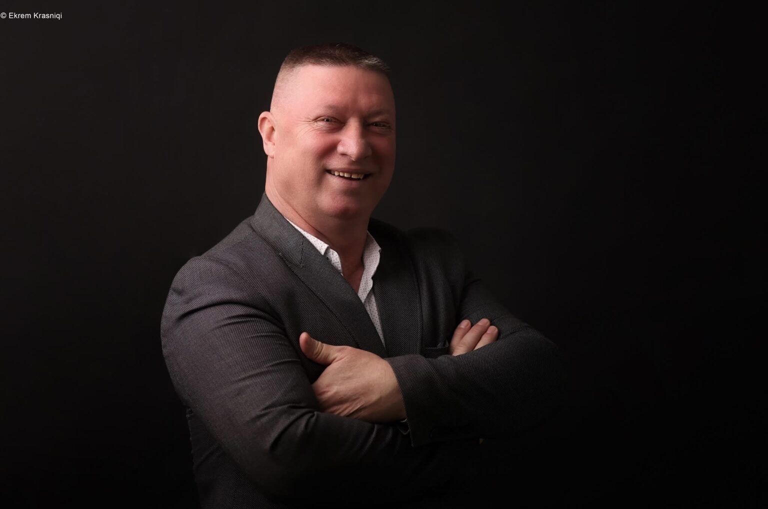 Avokati Naim Rudari: Naim Bazaj është lëshuar në shtëpi pas arrestimit ...