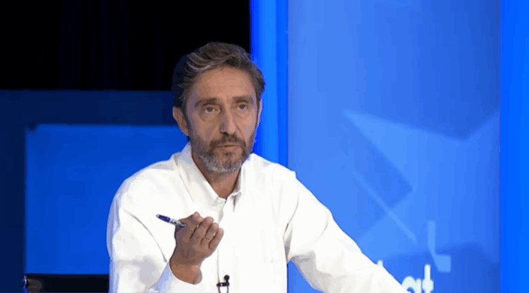 Uran Ismaili reagon pas zgjedhjes së Bedri Hamzës në krye të PDK-së ...